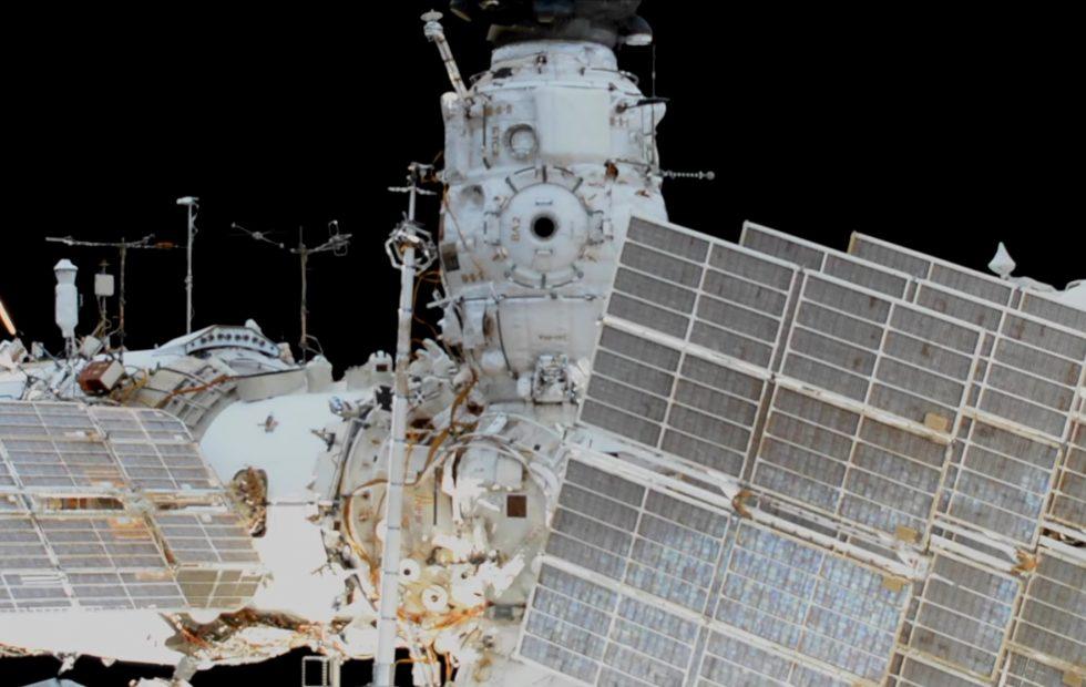ISS spacewalk sets record but almost ends in disaster - SlashGear