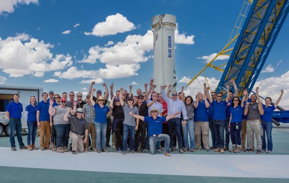 Blue Origin New Shepards 8th Flight Reaches Highest Altitude Slashgear