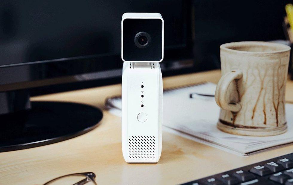 Amazon's DeepLens AI camera is finally shipping - SlashGear