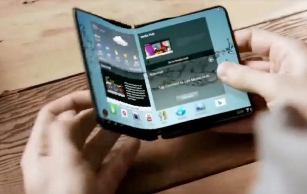 Samsung's foldable phone may use some unexpected inspiration - SlashGear