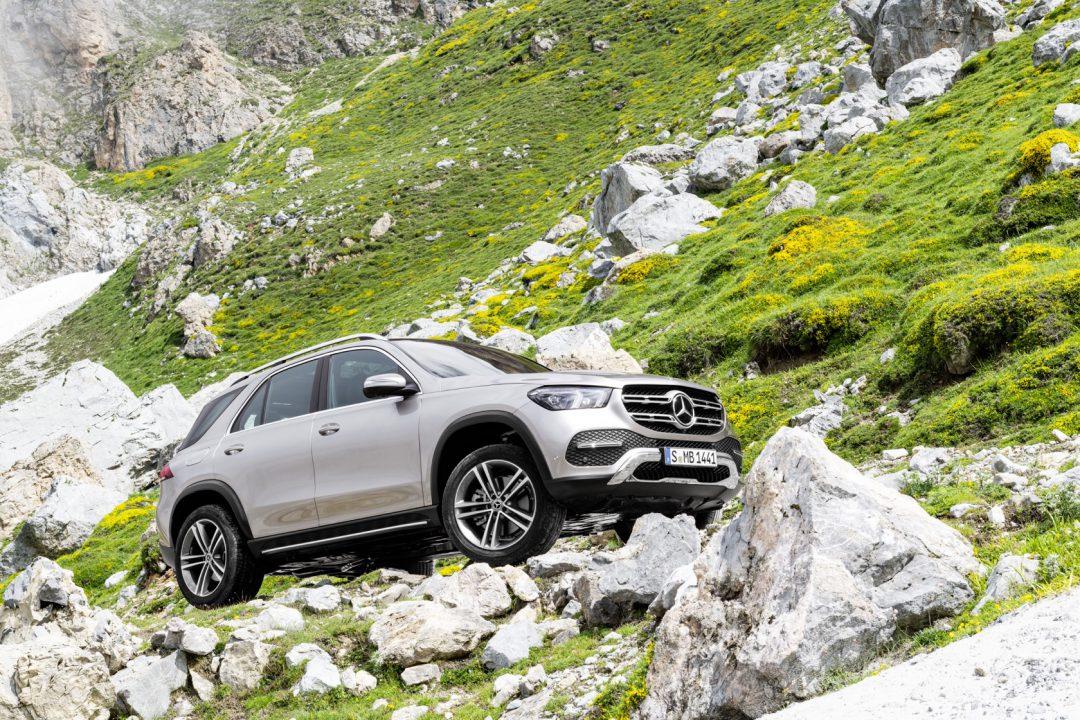 2020 Mercedes-Benz GLE adds third-row, 48v suspension and gesture tech ...