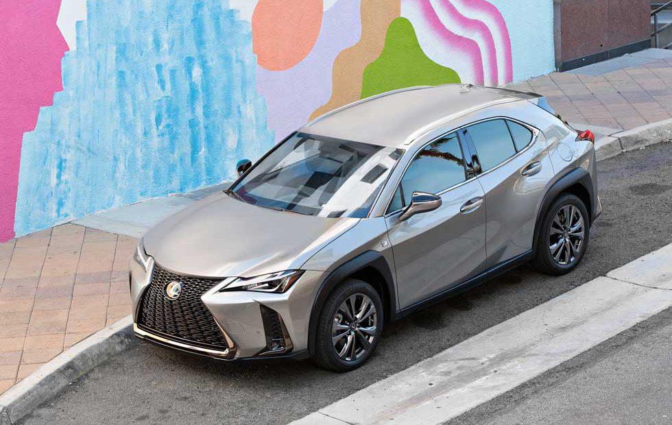 2019 Lexus UX compact crossover starts at $32,000 - SlashGear
