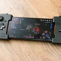 ASUS ROG Phone and all accessories come in a suitcase - SlashGear