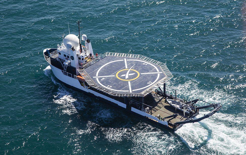 SpaceX Crew Dragon recovery vessel team rehearses astronaut retrieval ...