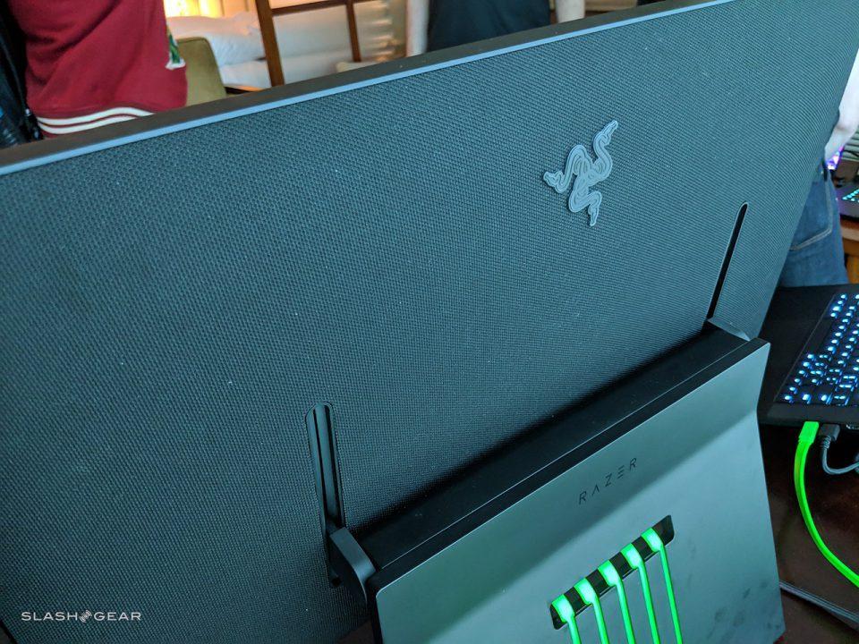 Razer Raptor monitor hands-on: Gaming screen made unique - SlashGear
