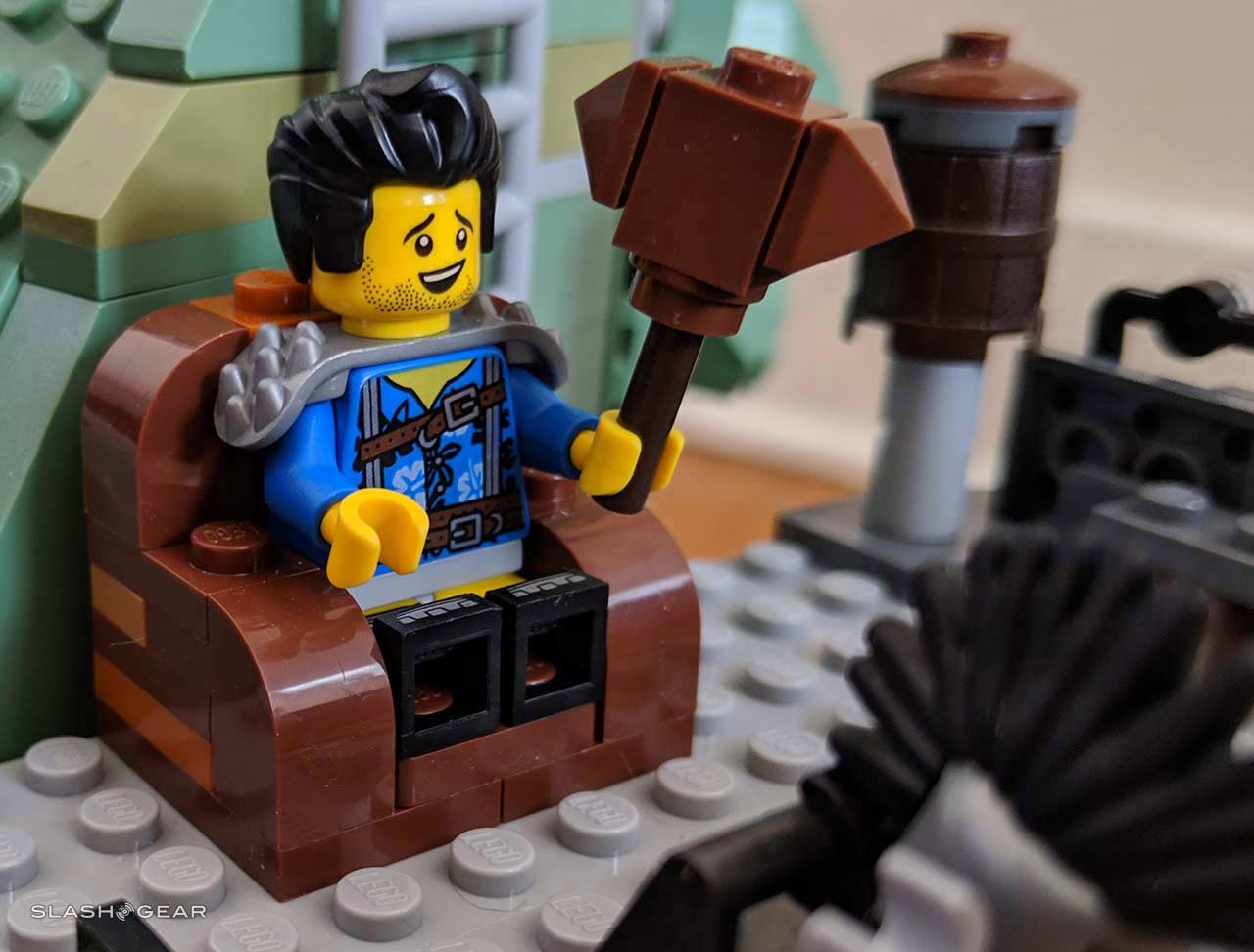 Welcome to Apocalypseburg LEGO Review: Epic Ape! - SlashGear