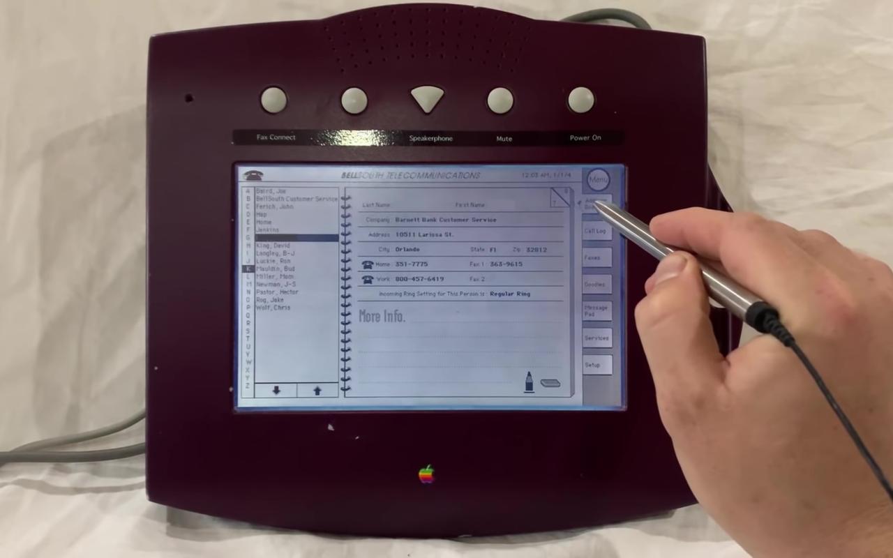 Apple W.A.L.T. Telephone Mac from 1993 finally seen in action - SlashGear