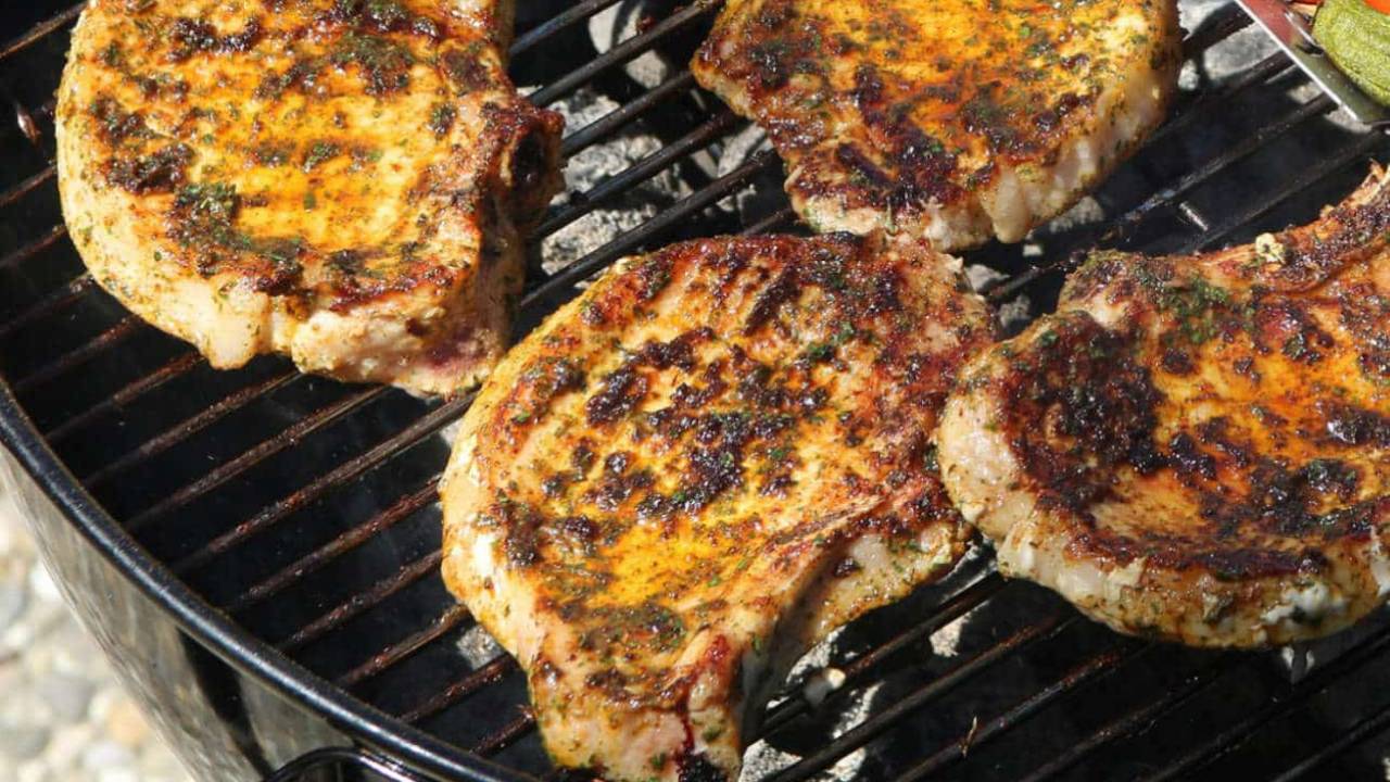 Science confirms consumers hate overcooked pork chops - SlashGear