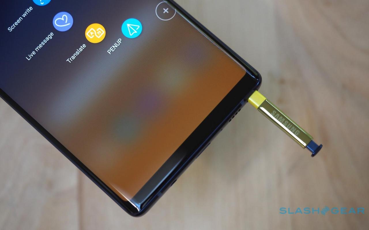 Galaxy Note 10 non-Pro won't have a microSD card slot [UPDATE] - SlashGear