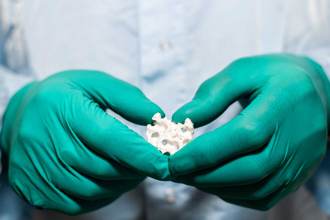 ESA project produces first bioprinted bone and skin samples - SlashGear