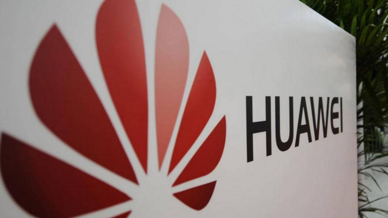 Huawei Says Own Os To Be Faster Than Android Likens Privacy To Apple