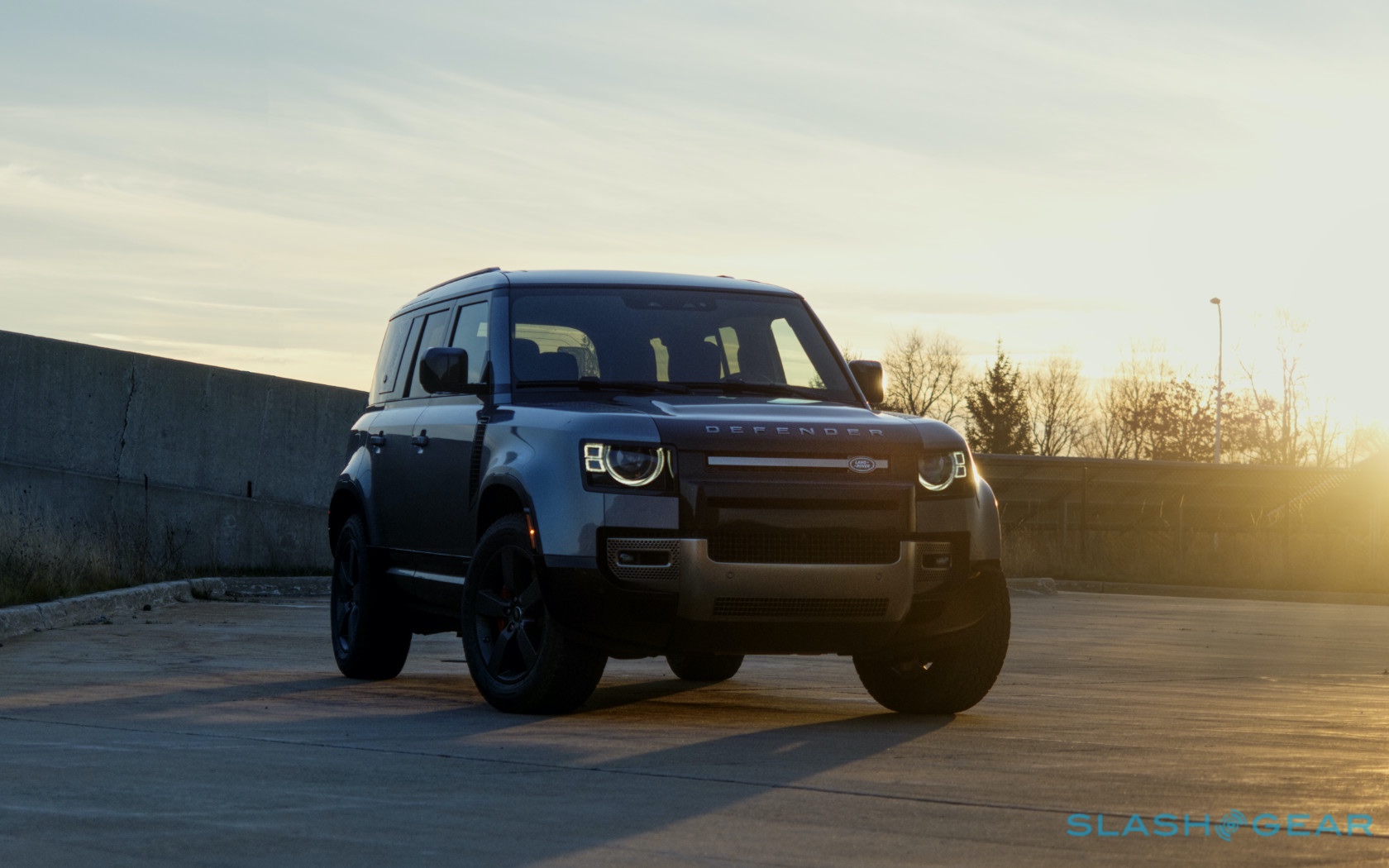 2020 Land Rover Defender Gallery