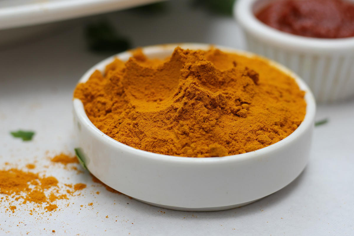Study warns some turmeric spice is deliberately laced with lead - SlashGear