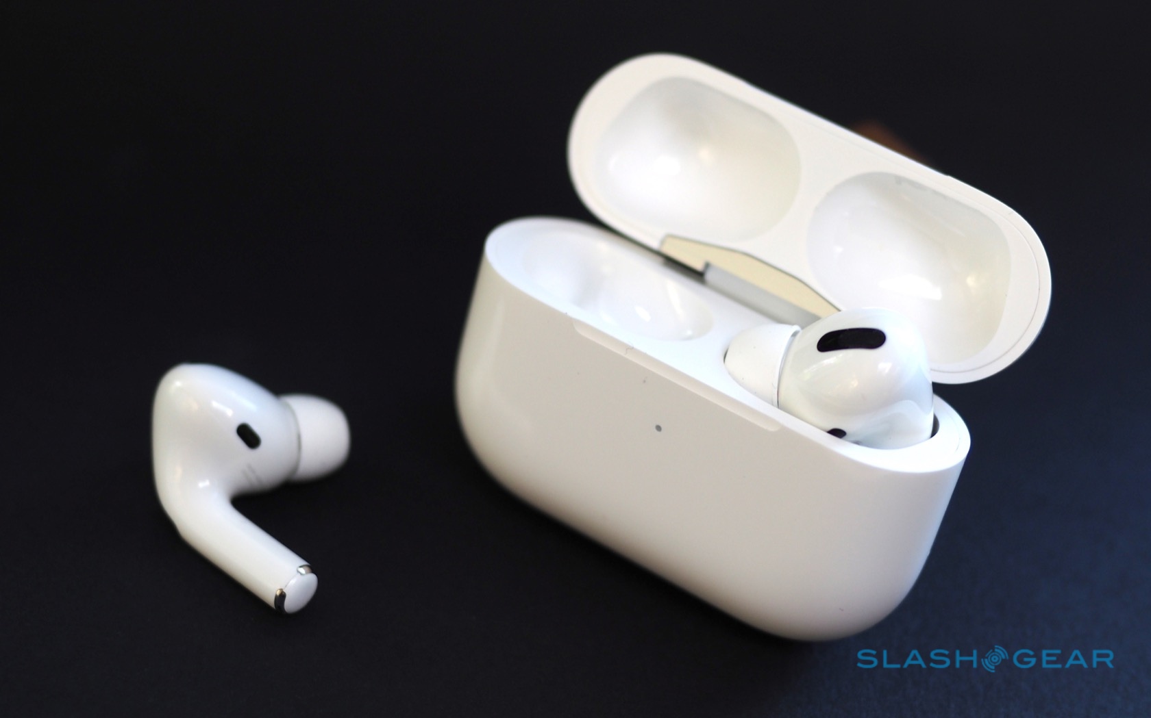 Apple AirPods Pro Gallery - SlashGear