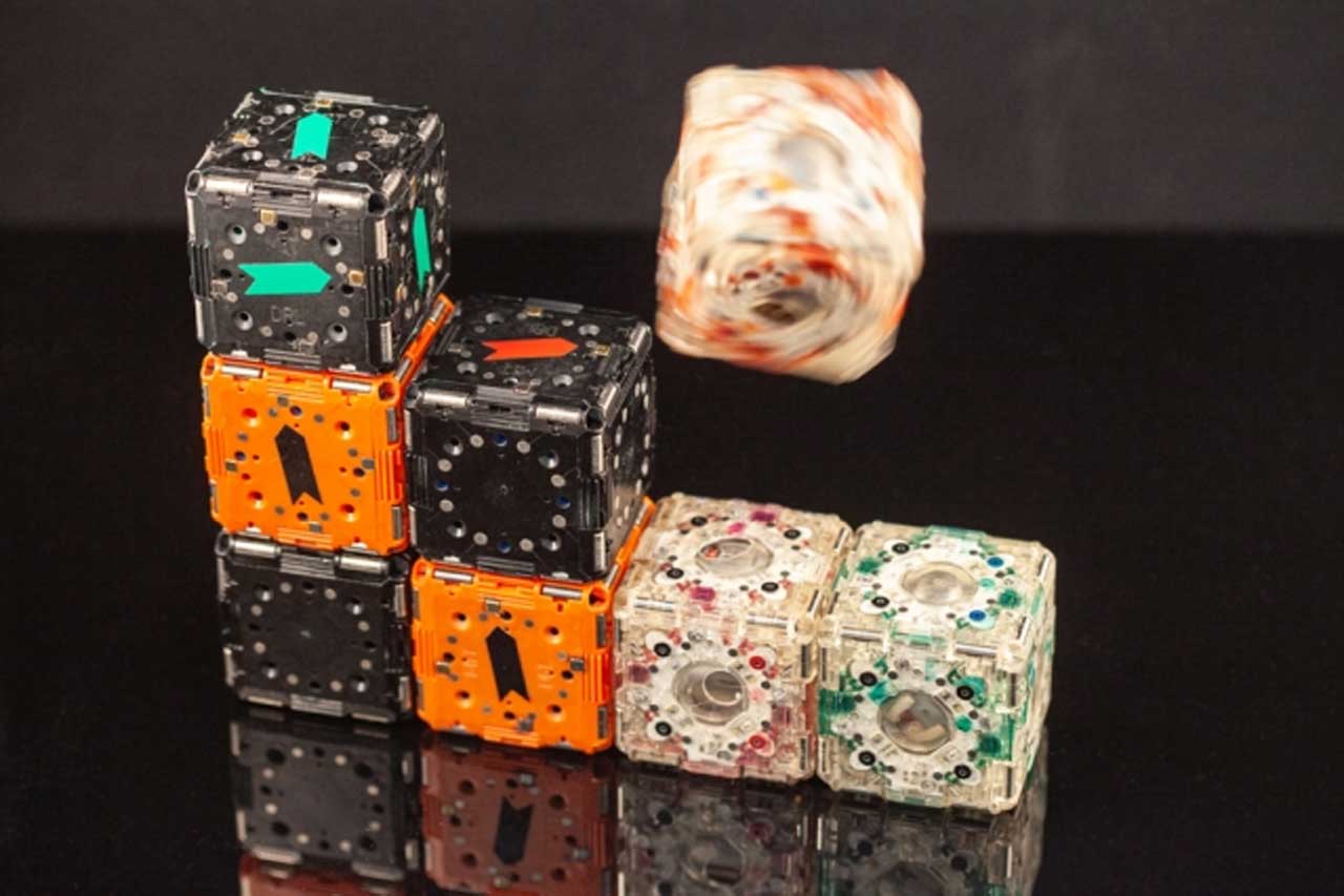 MIT's self-assembling robot cubes can jump and flip - SlashGear