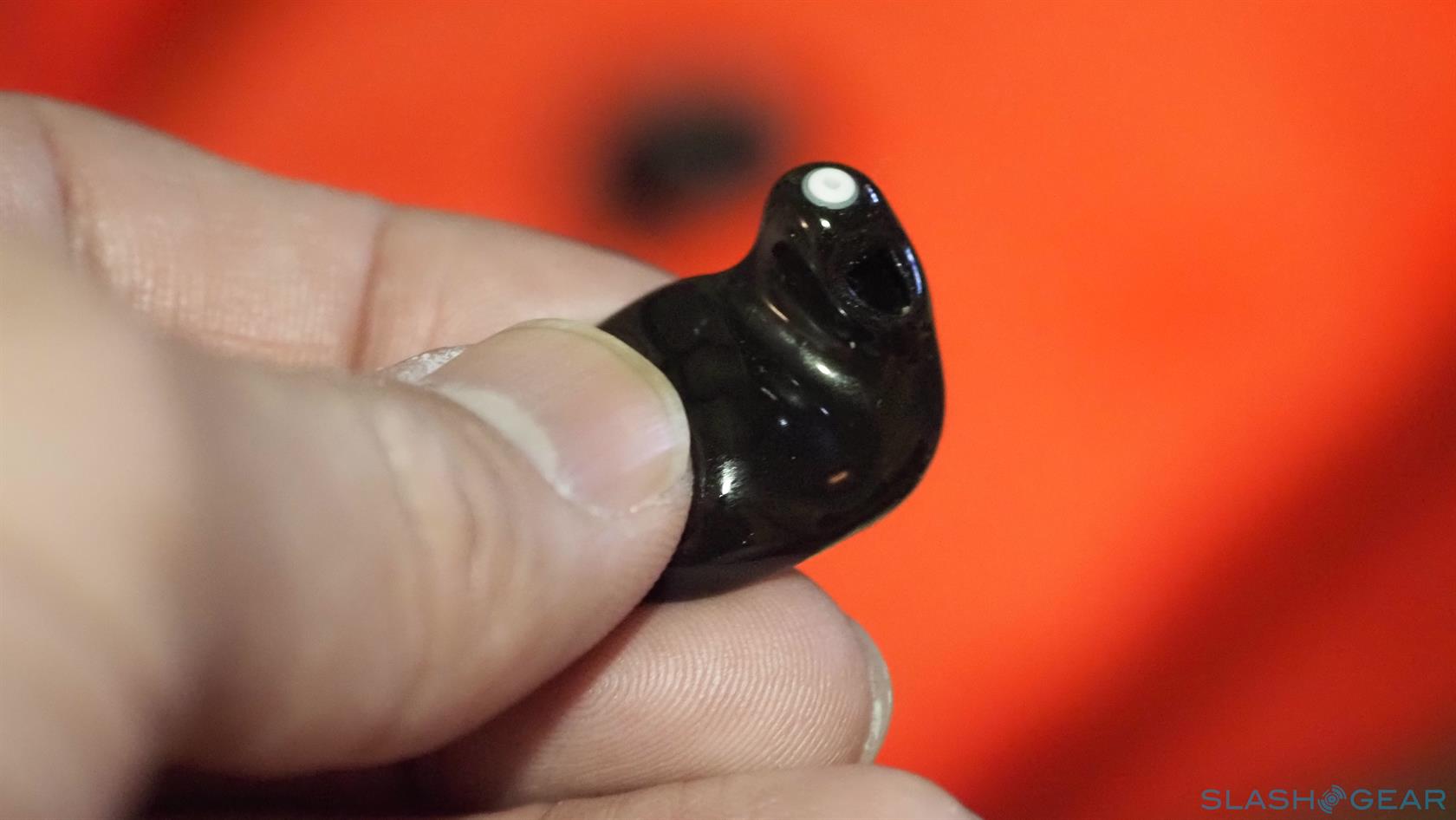 Phonak Virto Black Hearing Aids Look Like Regular Wireless Earbuds ... Phonak Virto Black Hearing Aids Look Like Regular Wireless Earbuds ...