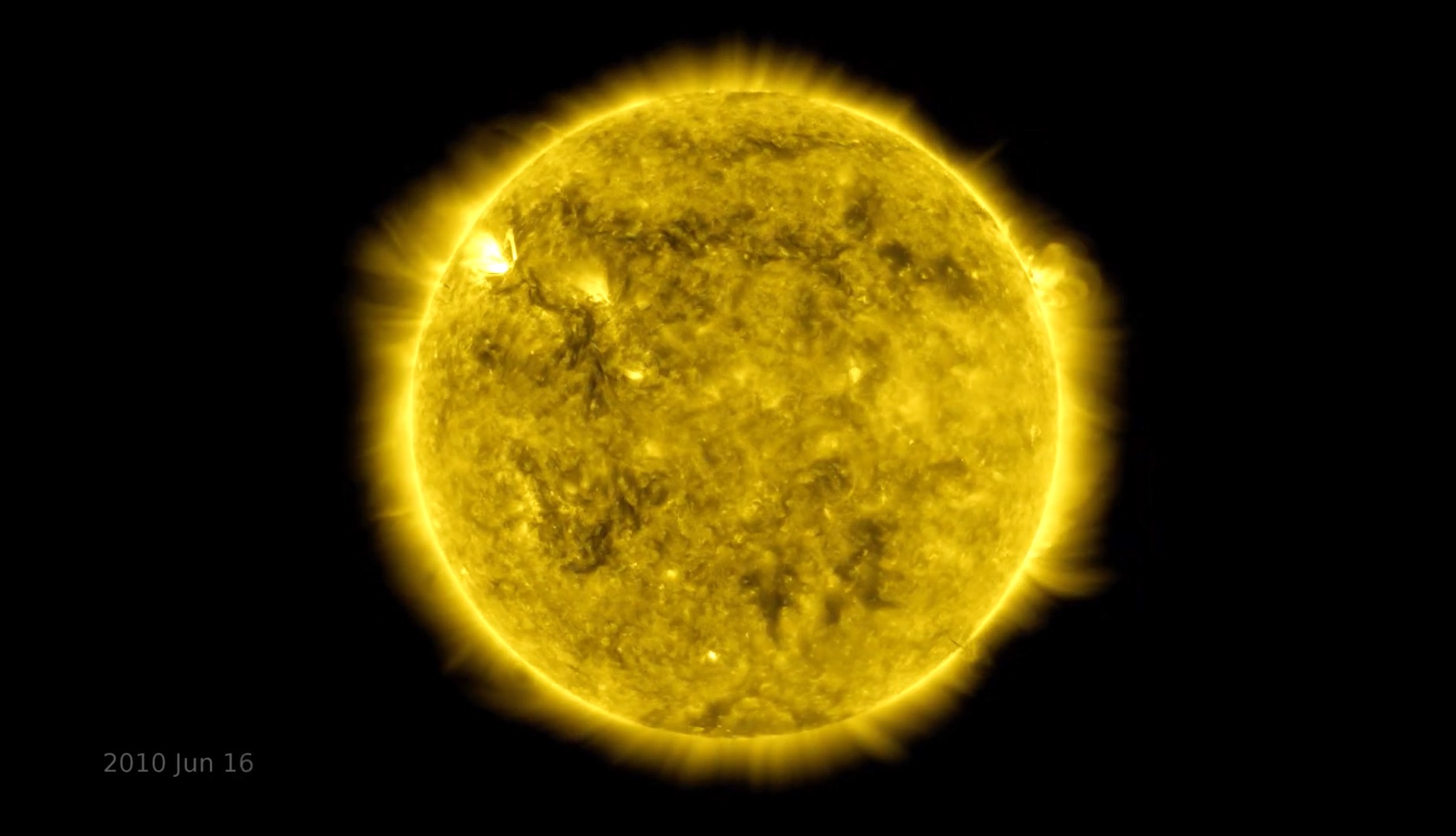 Mesmerizing time-lapse captures NASA's ten years of Sun study - SlashGear