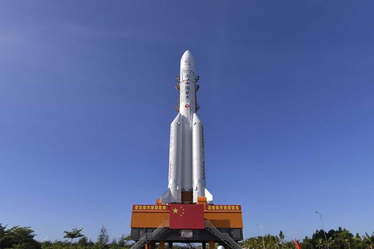 Chinese Tianwen-1 Mars mission now sits on the launch pad - SlashGear