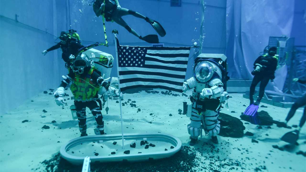 NASA underwater training for the Artemis moon mission is underway ...