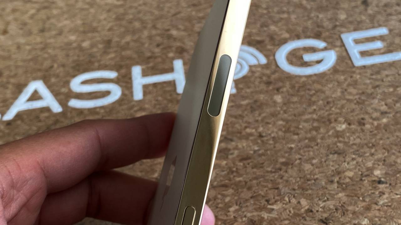 The gold iPhone 12 Pro is just so darn pretty – Hands-on - SlashGear