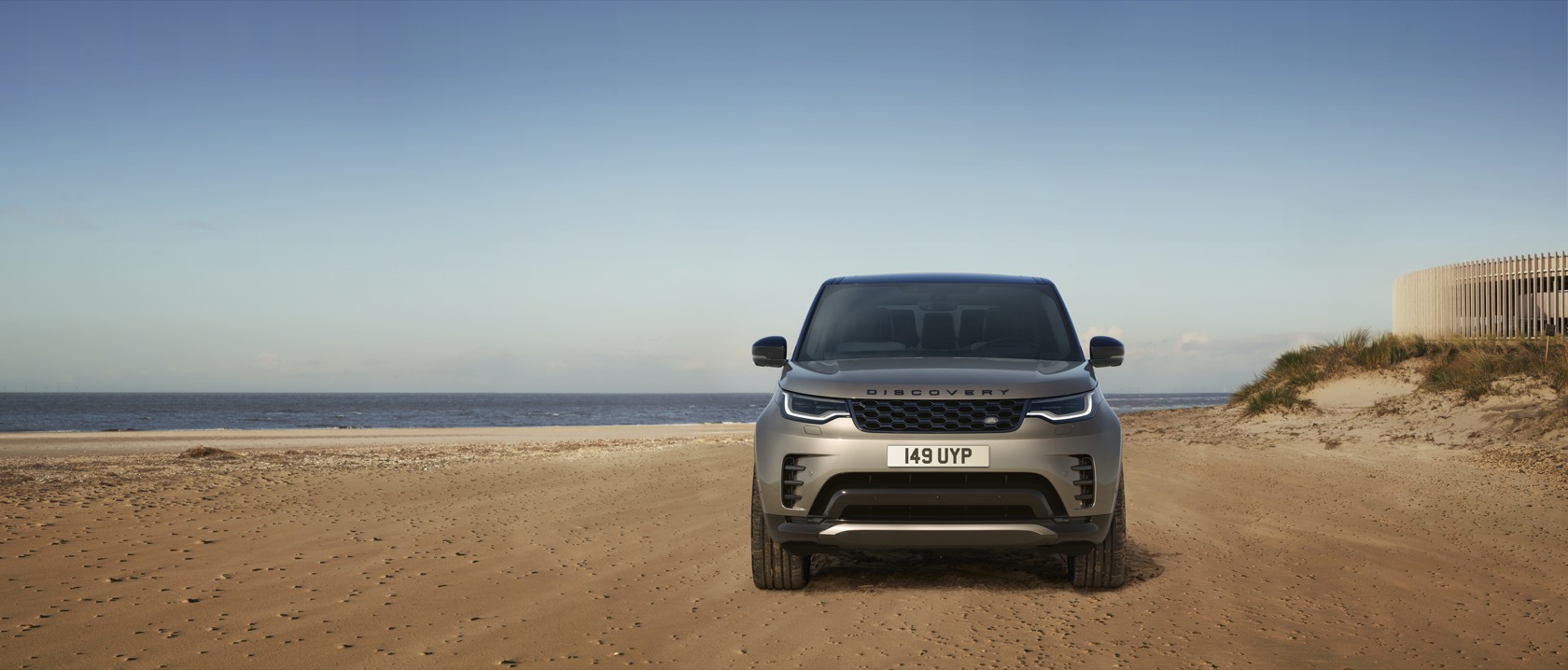2021 Land Rover Discovery Gallery