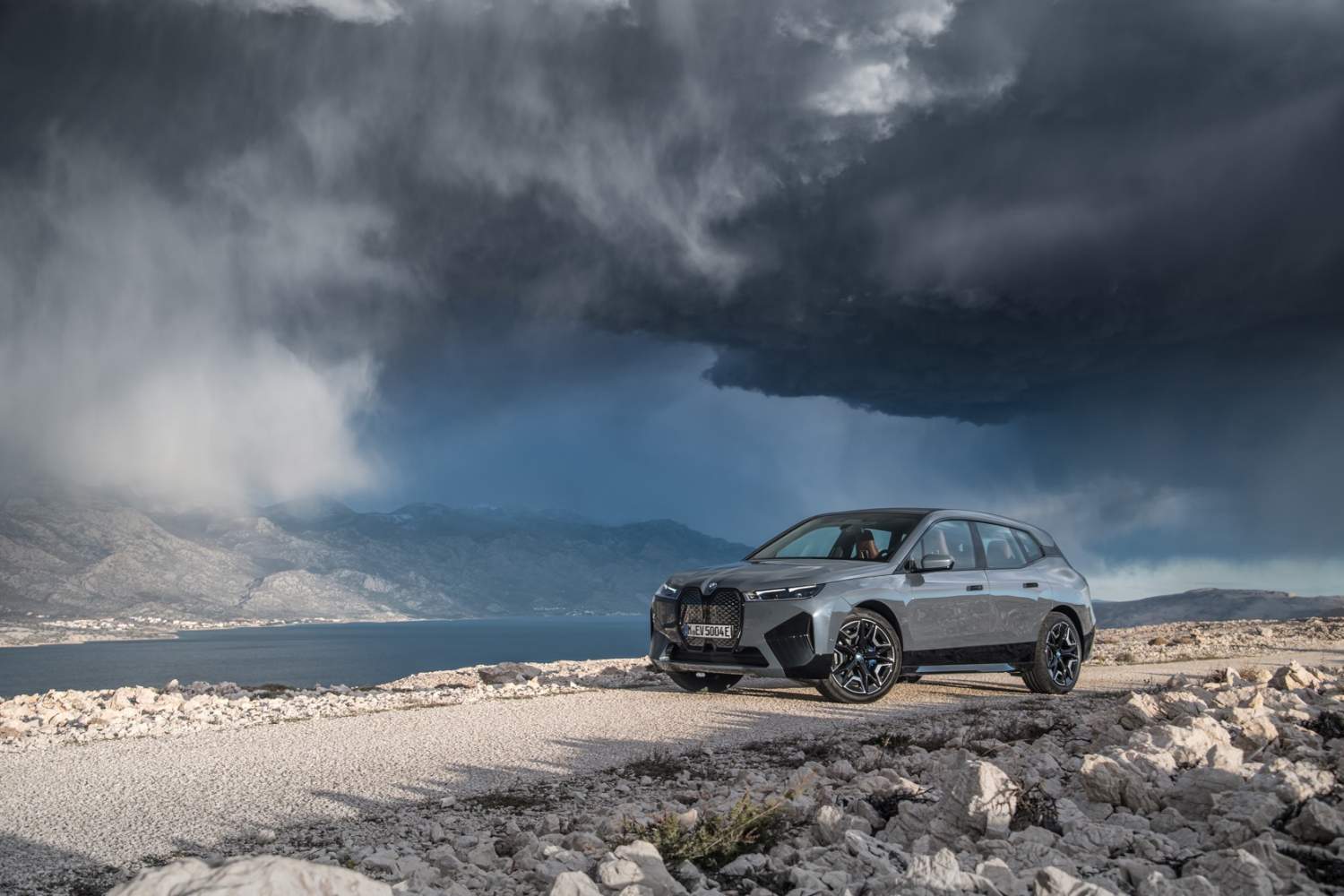 BMW iX Gallery