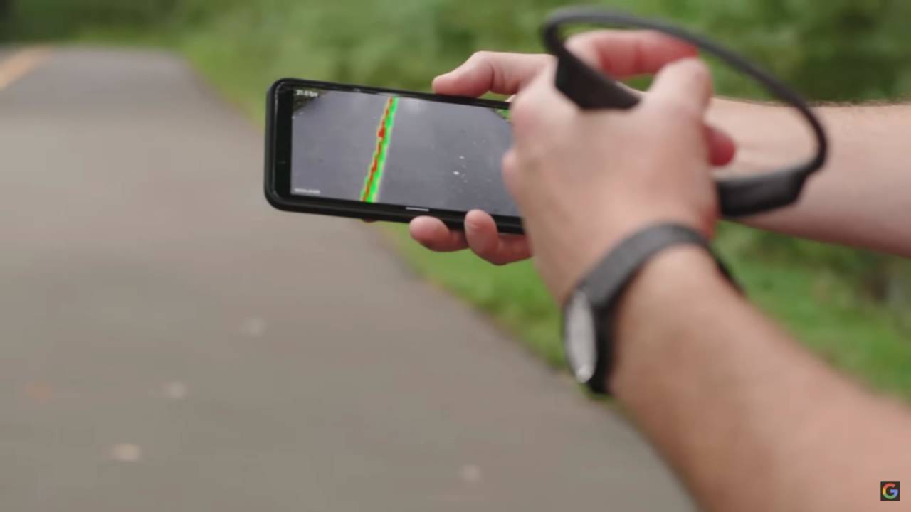 Google's Project Guideline allows a blind man to run alone - SlashGear