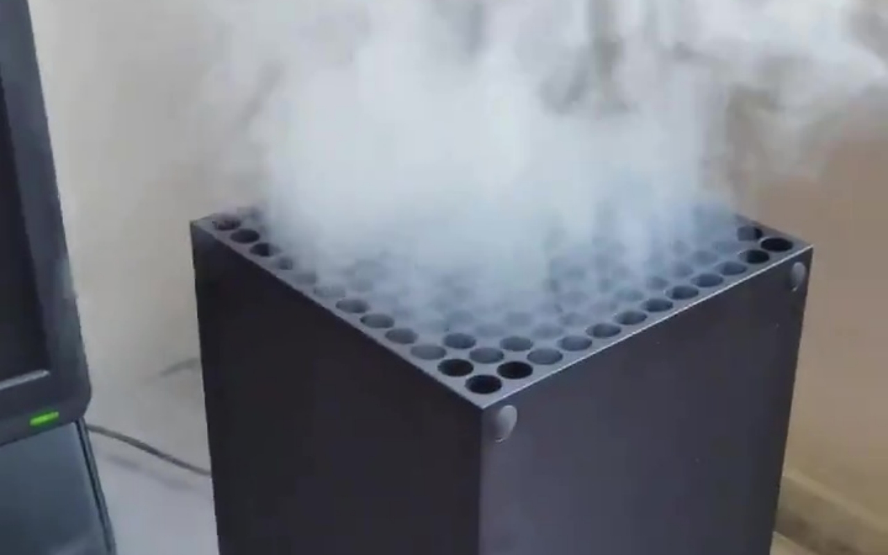 Xbox Series X vape situation is ridiculous and dangerous - SlashGear