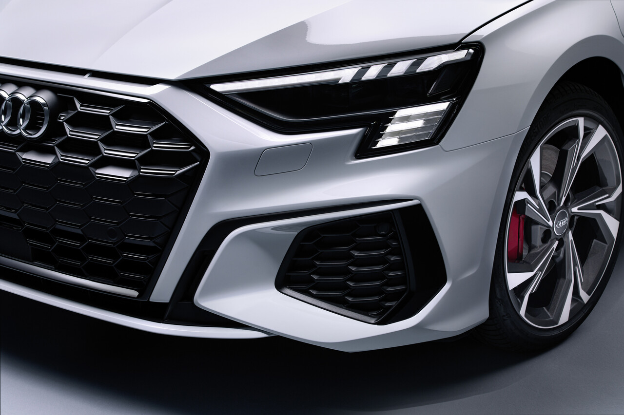 2022 Audi A3 Sportback 45 TFSI e debuts in Europe - SlashGear