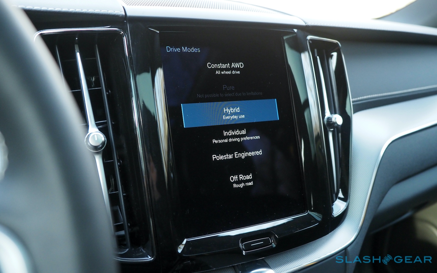 2021 Volvo XC60 Gallery