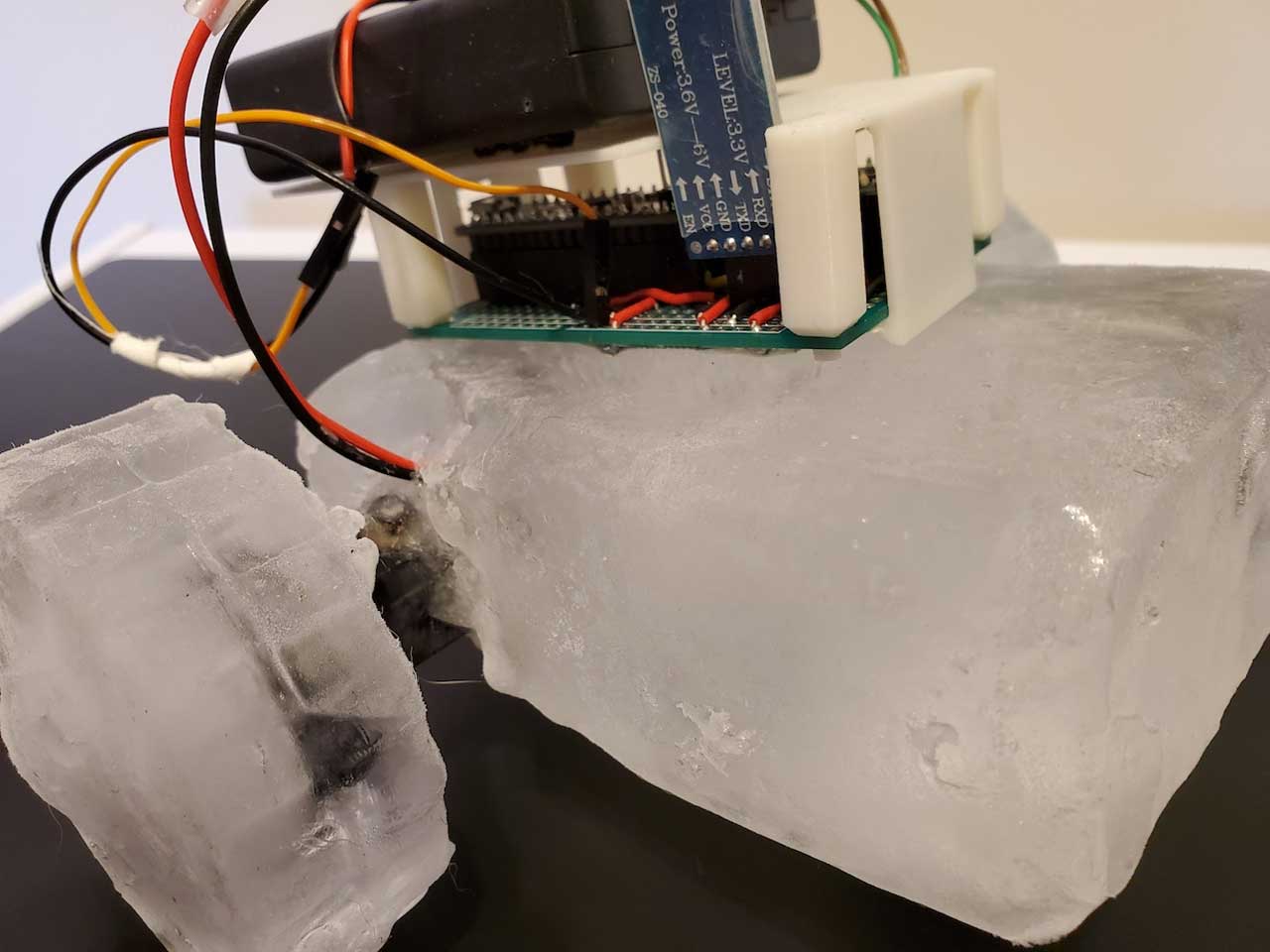 Self-repairing ice robots may be perfect for exploring other planets ...