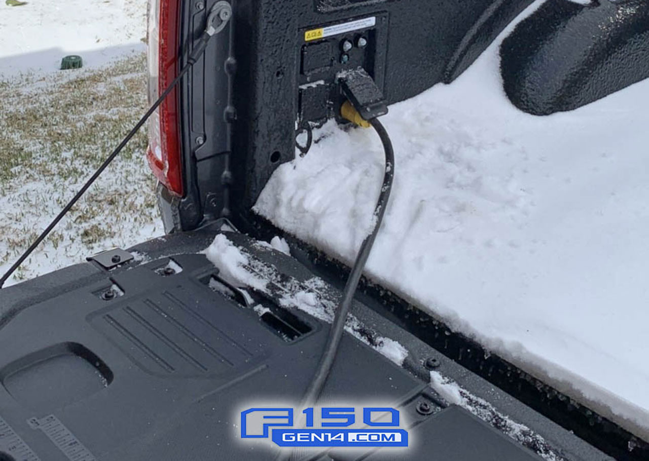 2021 Ford F-150 Hybrid Pro Power generator saves the day for Texas man ...