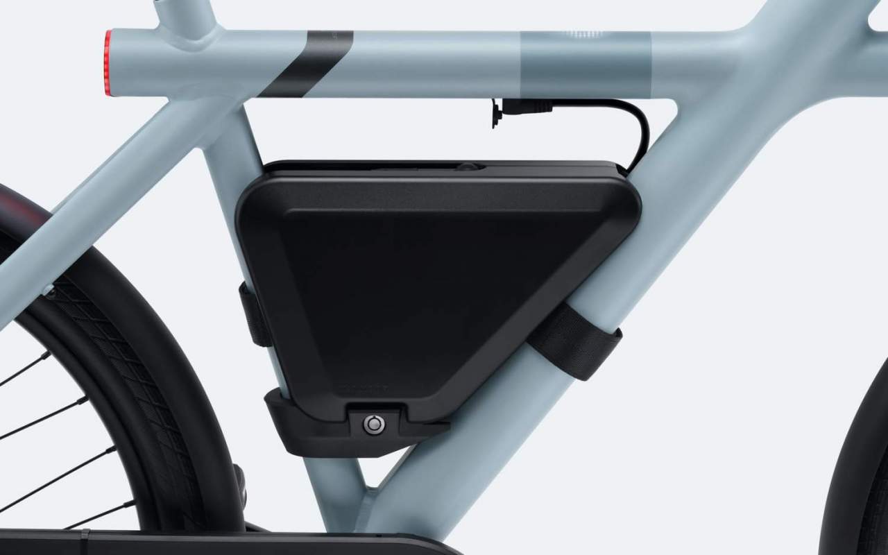 VanMoof PowerBank adds up to 62 miles of e-bike range to S3 and X3 ...