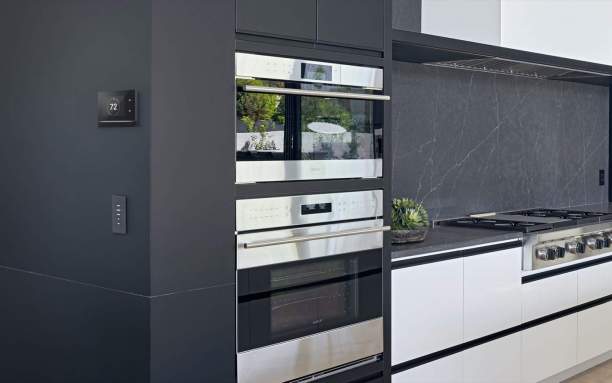 Crestron Horizon Thermostat takes on Nest with smart home integration ...