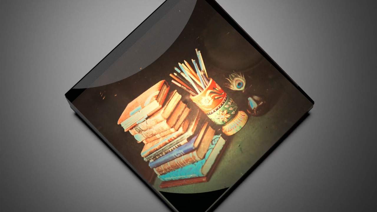 Researchers investigate some of the first color photographs ever ...