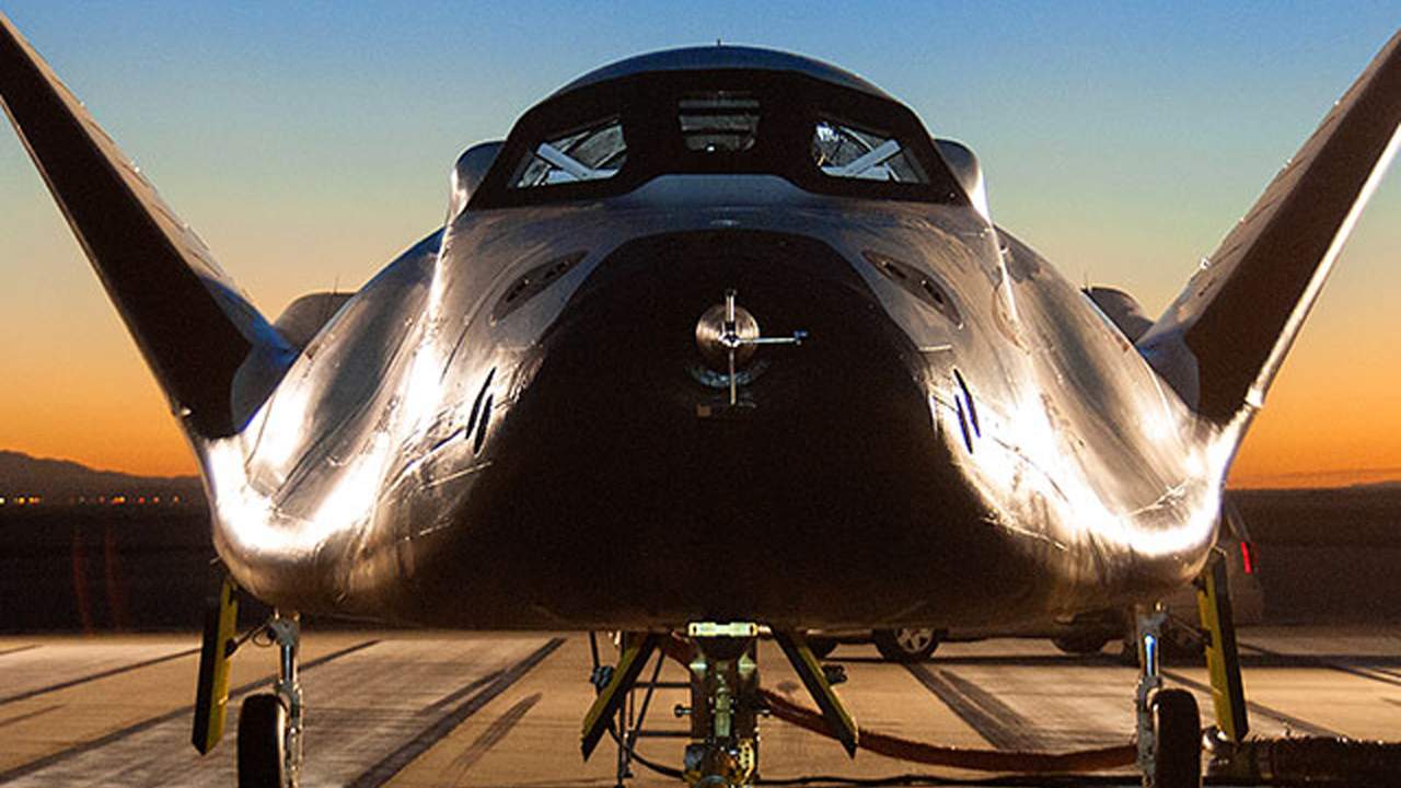 Dream Chaser space plane inches closer to its first flight - SlashGear
