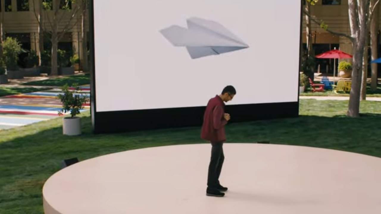 Why is senior Google engineer claiming LaMDA is sentient?