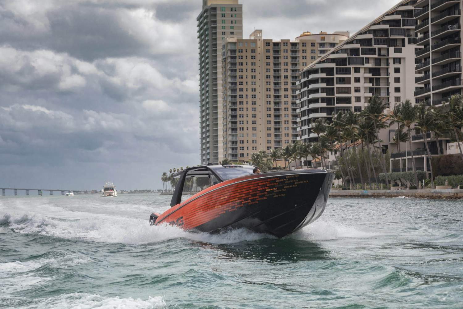 Cigarette 41' Nighthawk AMG Black Series Gallery