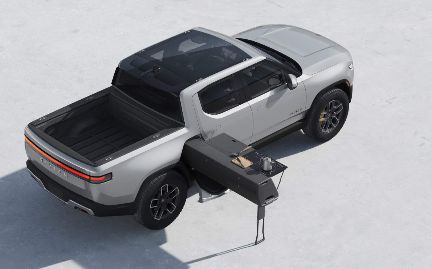 This Rivian R1T video is pitch-perfect for making electric trucks ...