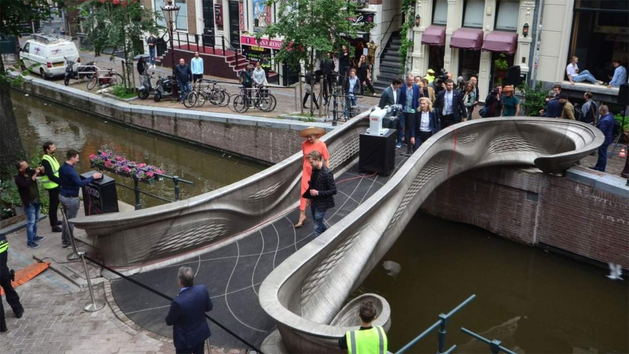 World's first 3D-printed steel bridge unveiled in Amsterdam - SlashGear