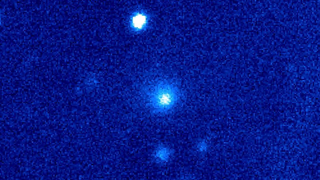 LCO astronomers say comet C/2014 UN271 is the largest ever discovered ...