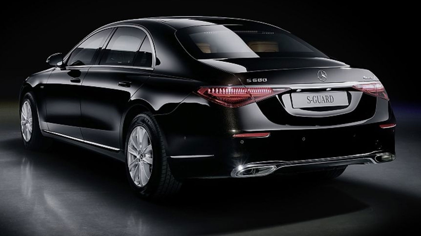 Mercedes S 680 Guard 4matic is a rolling safe room - SlashGear