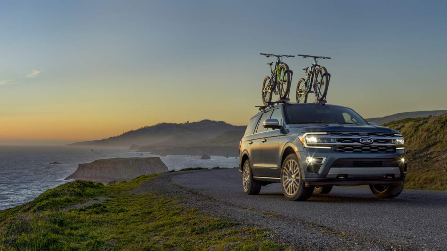 2022 Ford Expedition Gallery