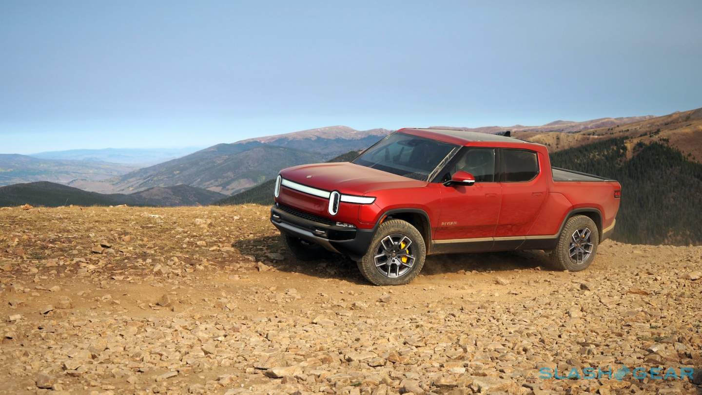 2022 Rivian R1T Gallery