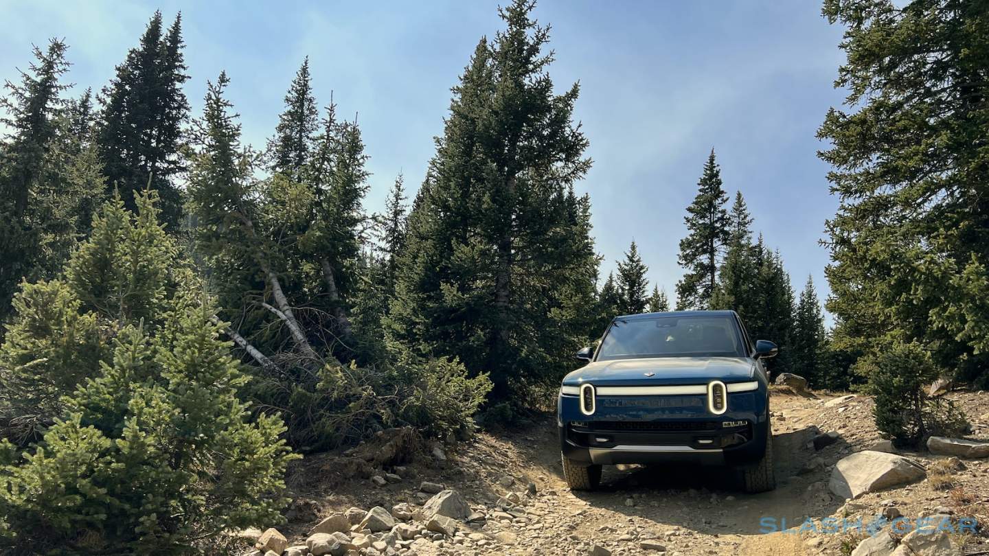 2022 Rivian R1T Gallery