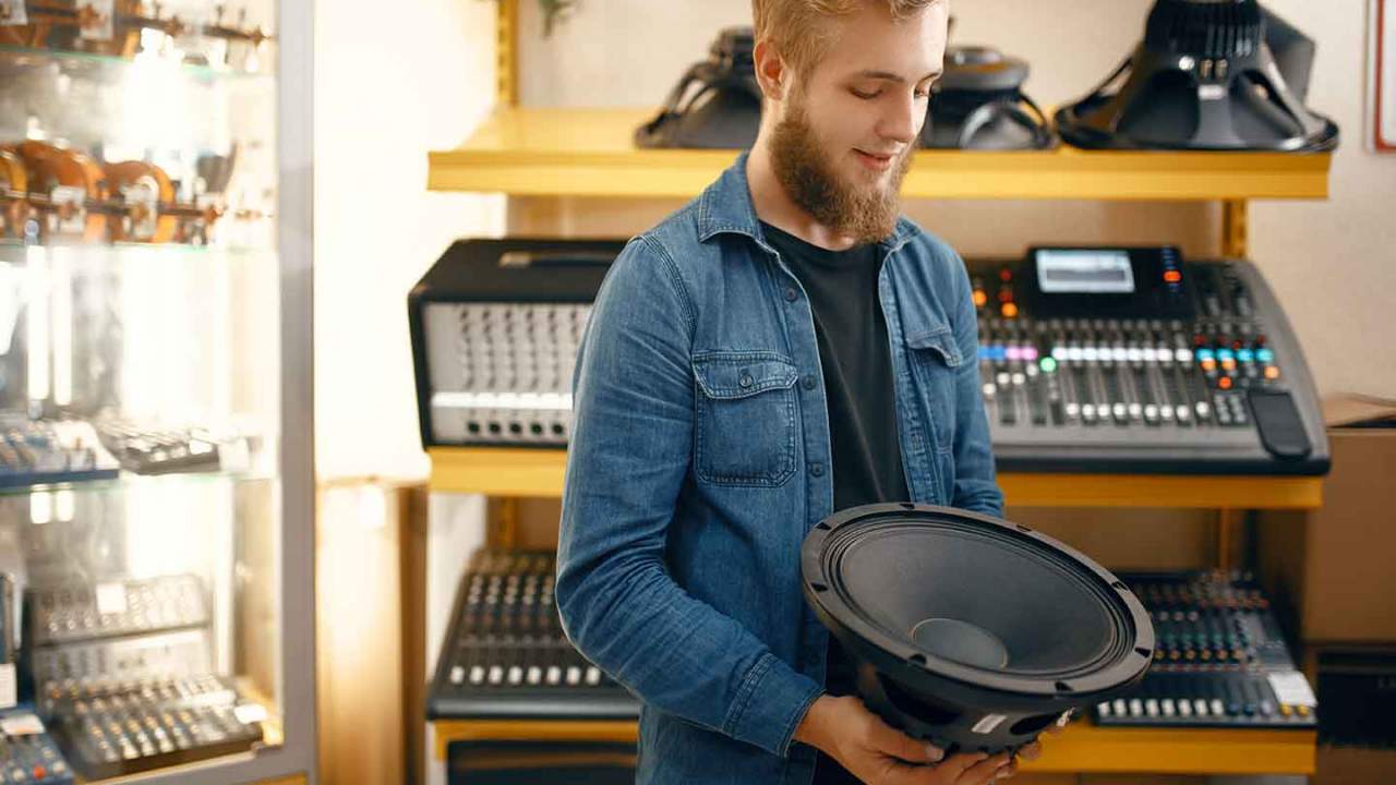 5 Best 18-Inch Car Subwoofers - SlashGear