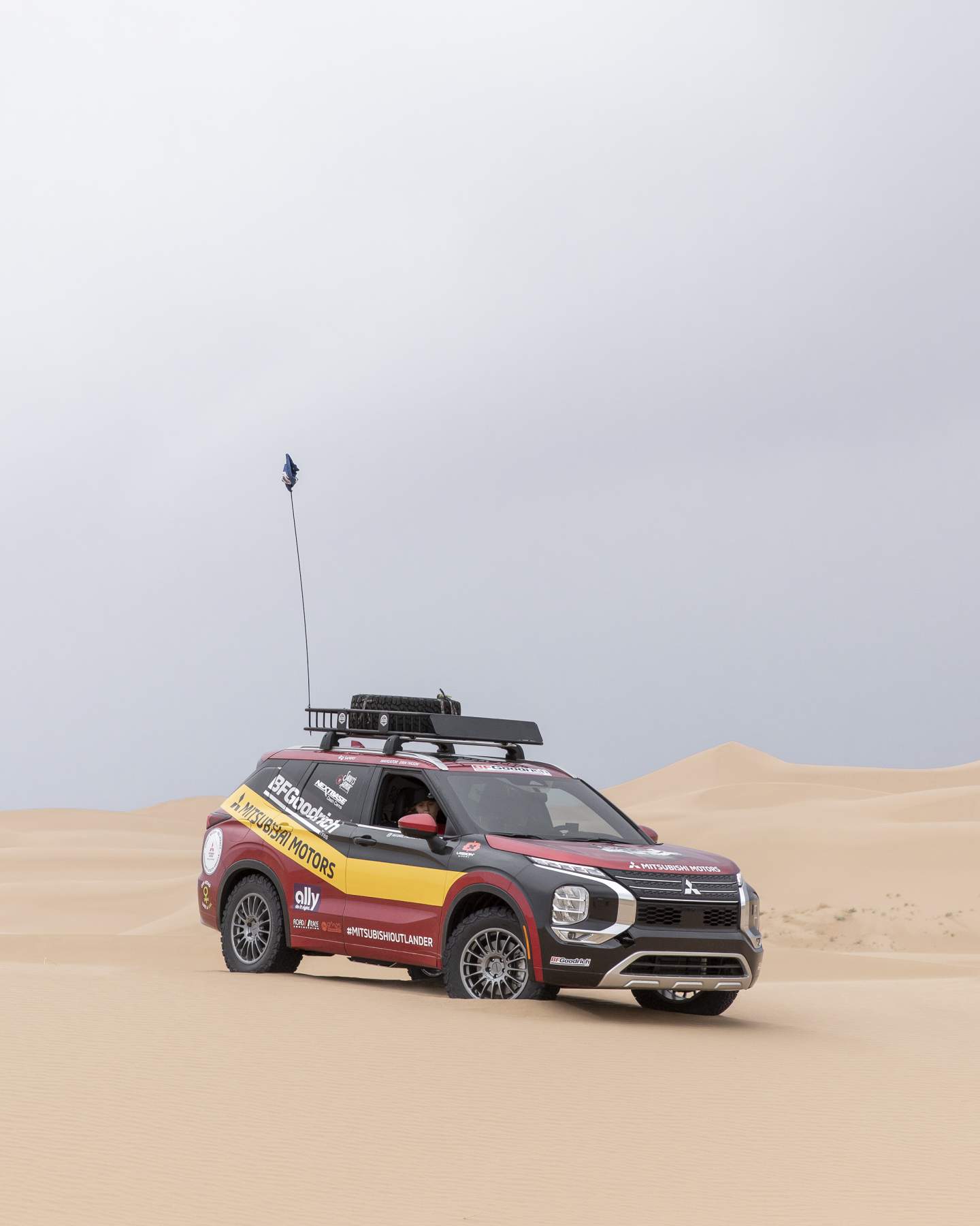 2022 Mitsubishi Outlander Joins Rebelle Rally With A Dog Named Sammy