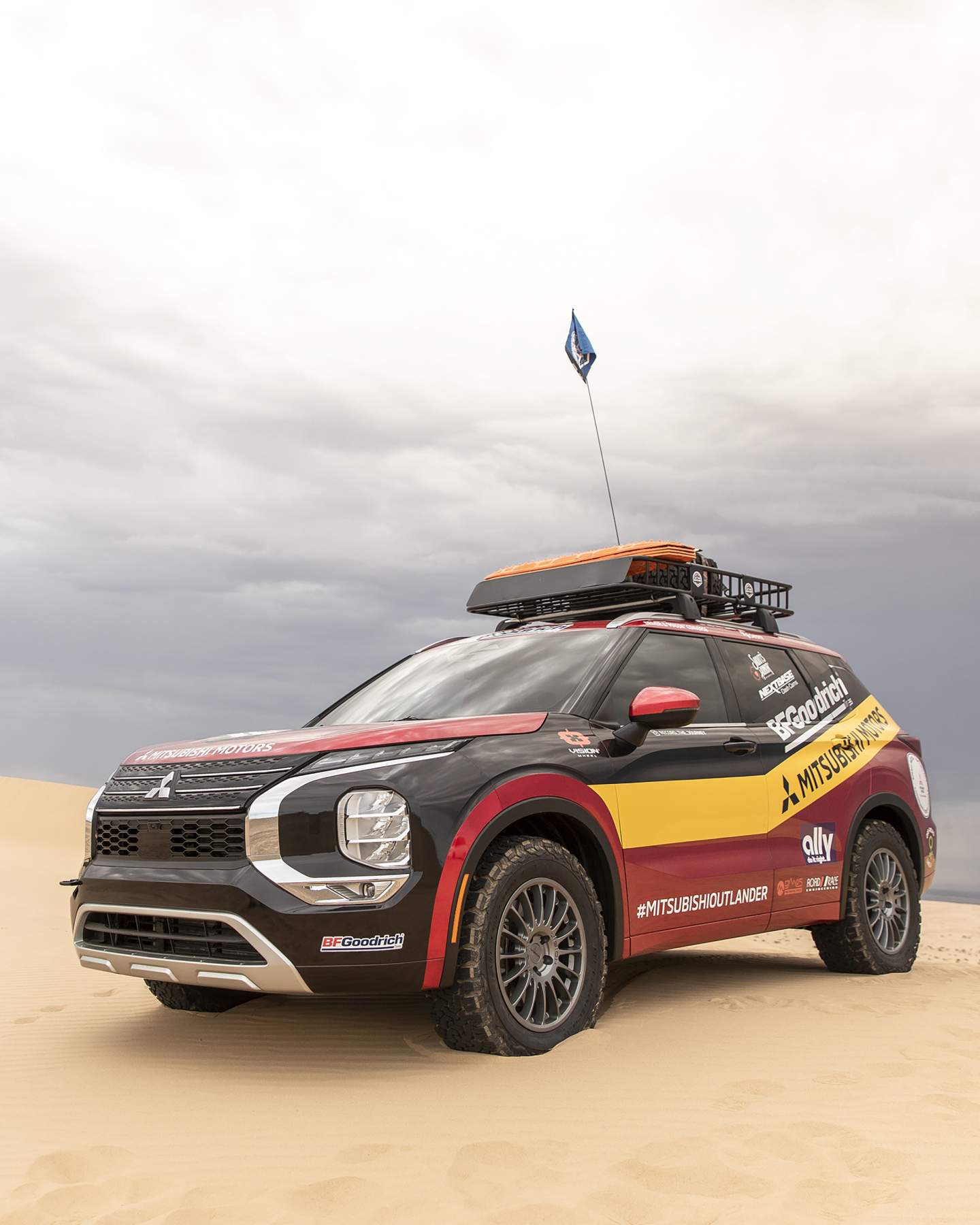 2022 Mitsubishi Outlander Joins Rebelle Rally With A Dog Named Sammy