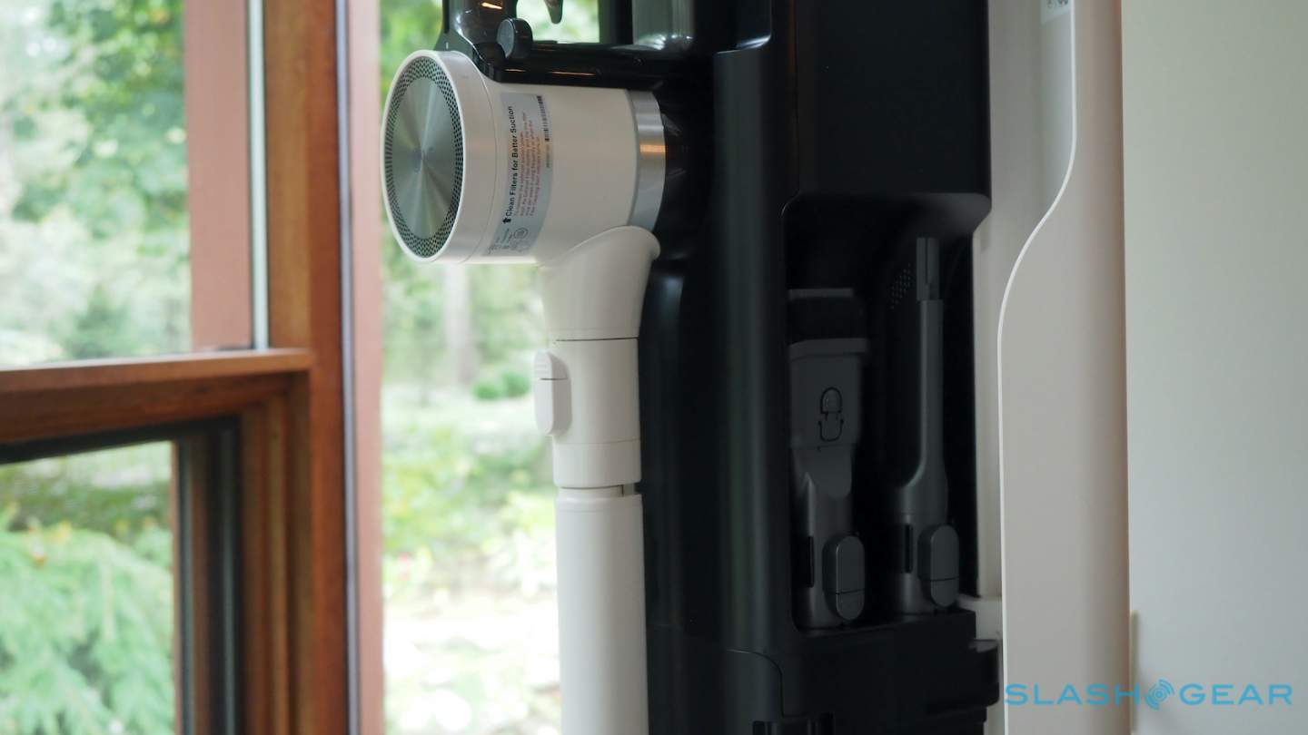 Lg Cordzero Cordless Vacuum A939 With All In One Tower Review Slashgear